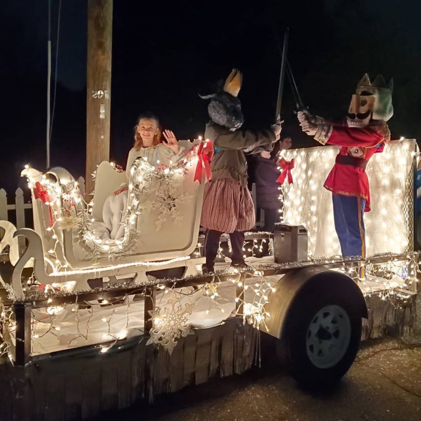 Christmas Parade Kicks Off Our Nutcracker Season! | Hickory Ballet ...